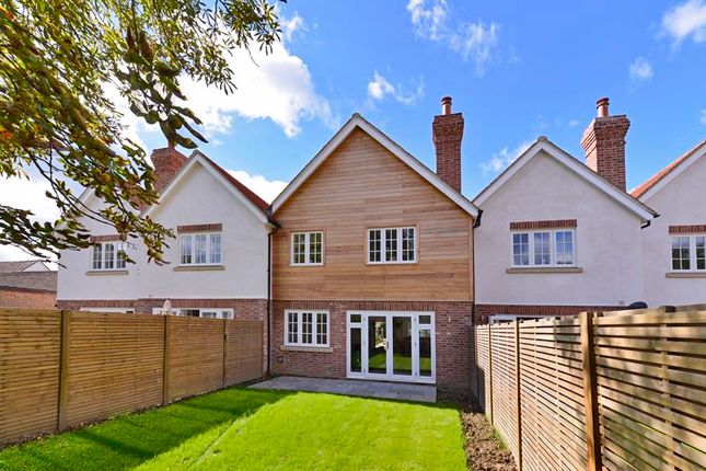 Cottages On The Green, The Street, Ewhurst GU6, 3 bedroom terraced ...