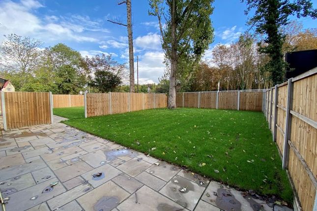 The Mulberries, Deerbrook Place, Mulberry Green, Old Harlow CM17, 5 ...