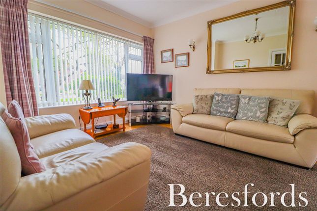 Front Lane, Upminster RM14, 4 bedroom semi-detached house for sale ...