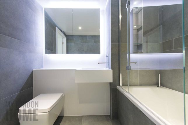 Dollar Bay Point, 3 Dollar Bay Place, Canary Wharf E14, 3 bedroom flat ...