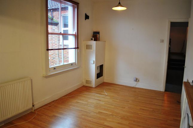 Codrington Hill, London SE23, 2 bedroom flat to rent - 69397097 ...