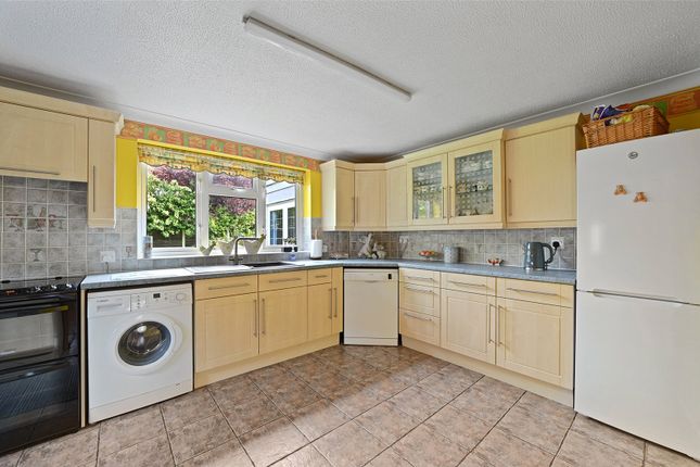 Dedham Meade, Dedham, Colchester, Essex CO7, 3 bedroom country house ...