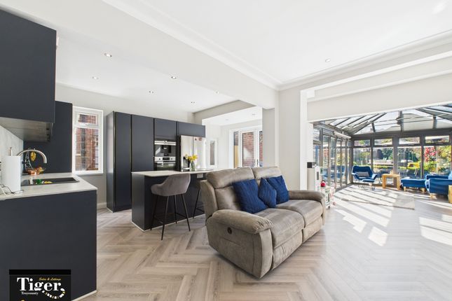 Tiger Sales and Lettings, FY4 - Property for sale from Tiger Sales and ...