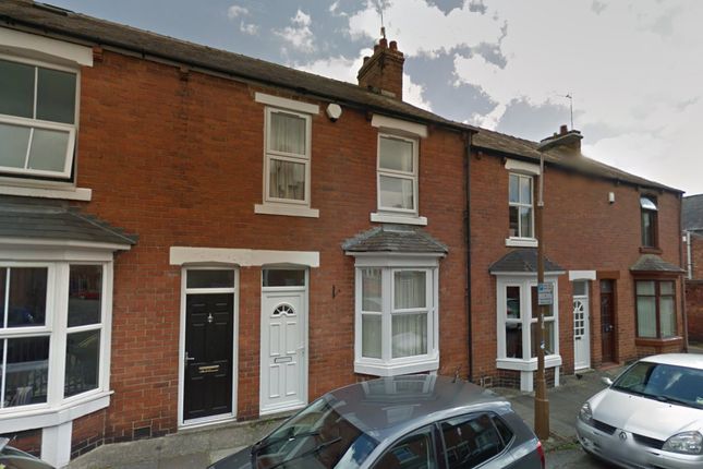 5 bed terraced house to rent in Lawson Terrace, Crossgate Moor, Durham ...