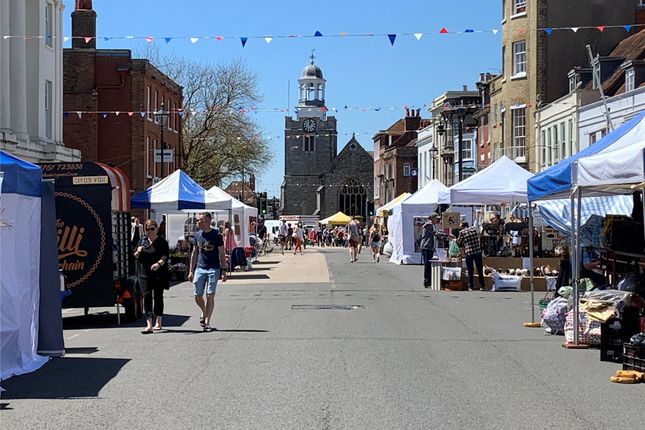 Almansa Way, Lymington, Hampshire SO41, 2 bedroom flat for sale ...