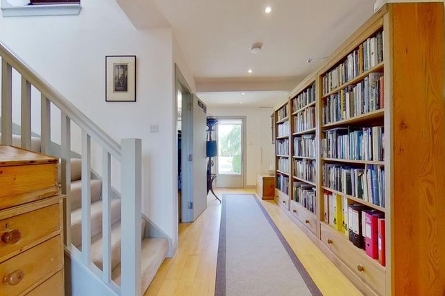 16 Moy House Court, Moy, Near Forres IV36, 3 bedroom cottage for sale ...