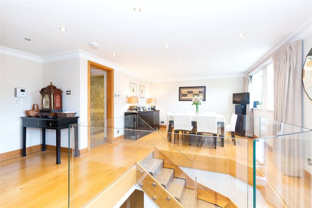 Hepworth Court, Anderson Square, London N1, 4 bedroom flat for sale ...