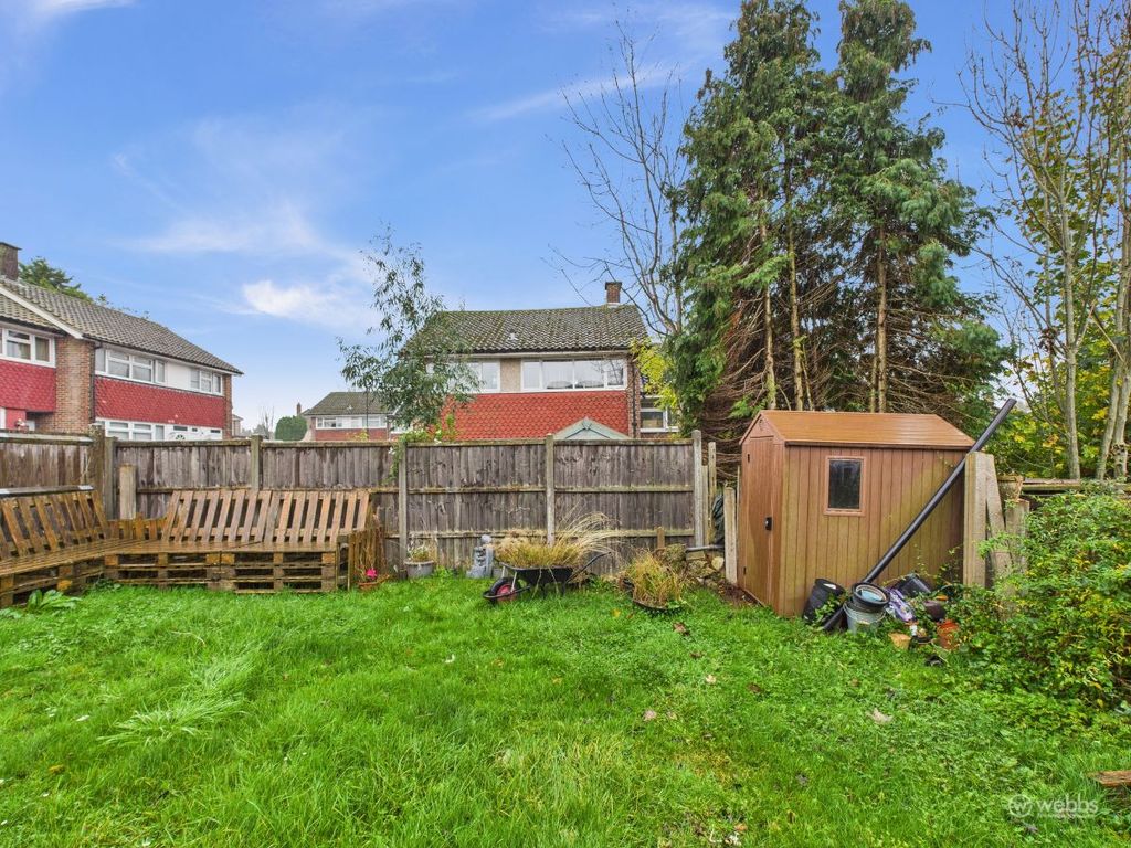 Redstart Close, New Addington CR0, 3 bed semi-detached house for sale ...