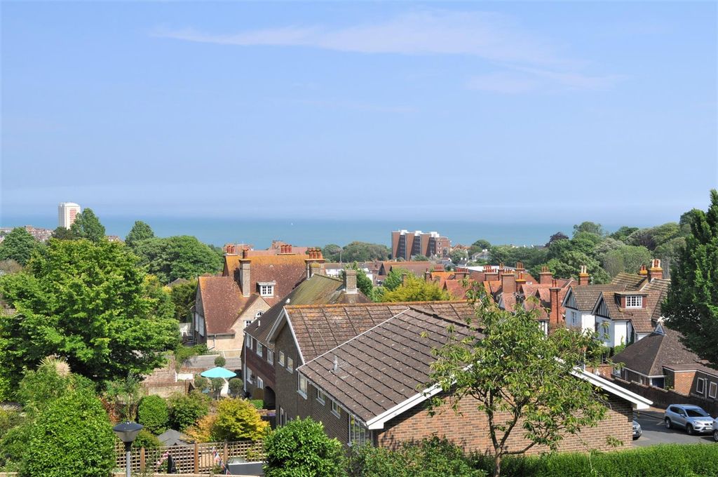 Baslow Road, Meads, Eastbourne BN20, 2 bed flat for sale | PrimeLocation