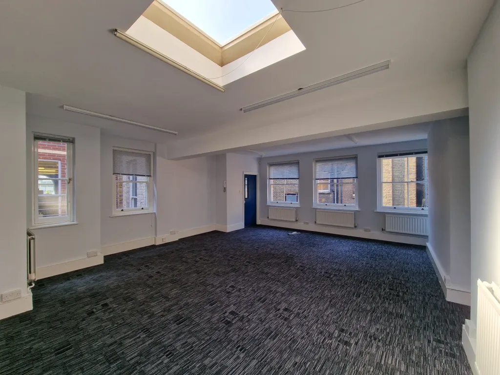 Faulkner's Alley, London EC1M, Office to let, £17,500 pa | PrimeLocation