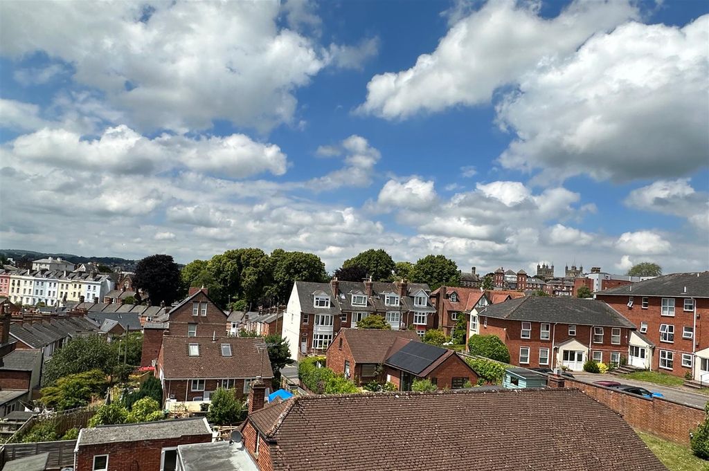 St Leonards, Exeter EX2, Studio to rent, £995 pcm | PrimeLocation