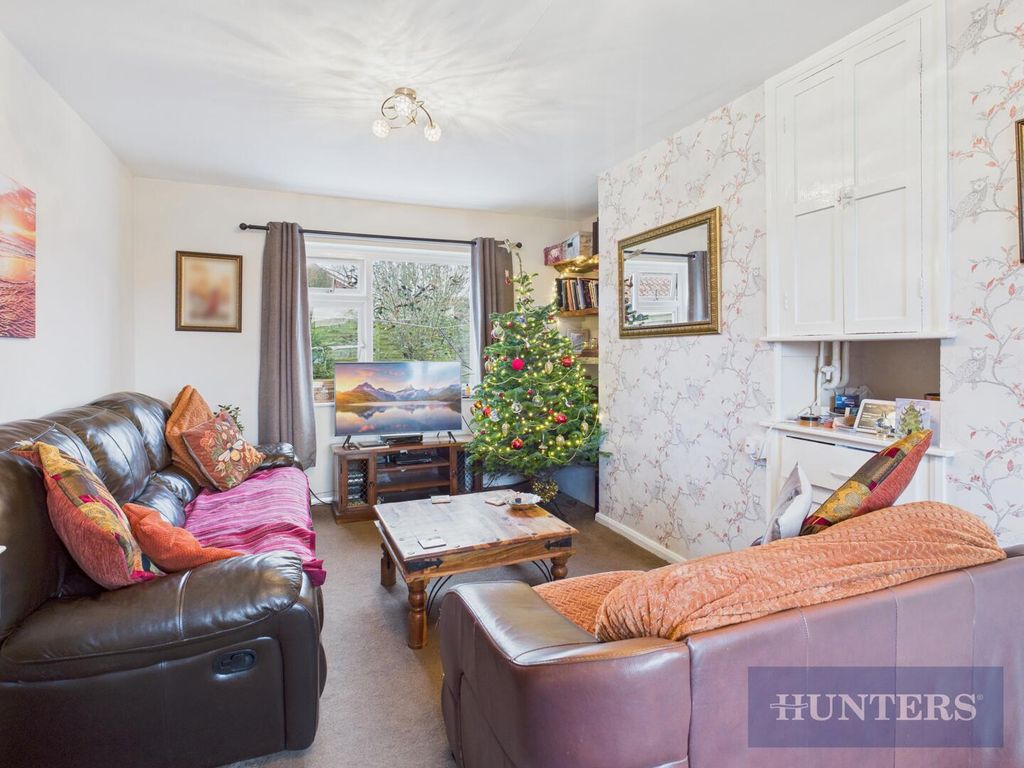 Middle Lane, Hutton Buscel, Scarborough YO13, 3 bed terraced house for ...