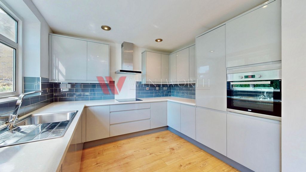 Netley Road, Newbury Park IG2, 2 bed bungalow for sale, £525,000 ...