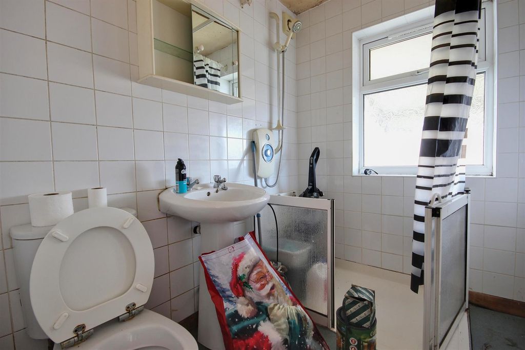 Langthorpe Road, New Ellerby HU11, 3 bed end terrace house for sale, £ ...