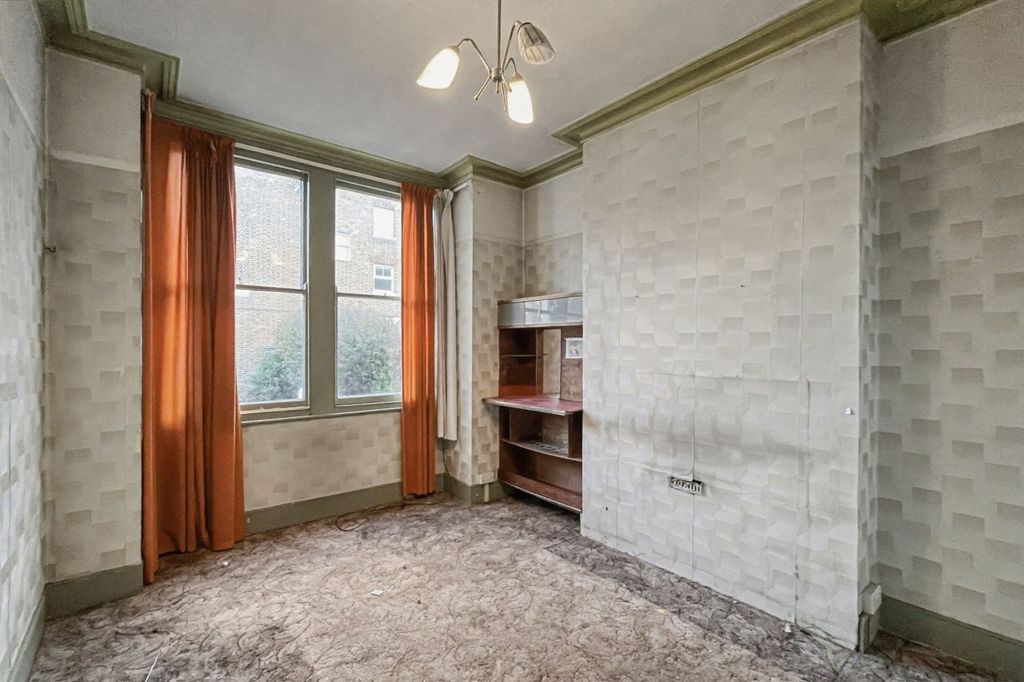 Byton Road, London SW17, 2 bed terraced house for sale, £420,000 ...