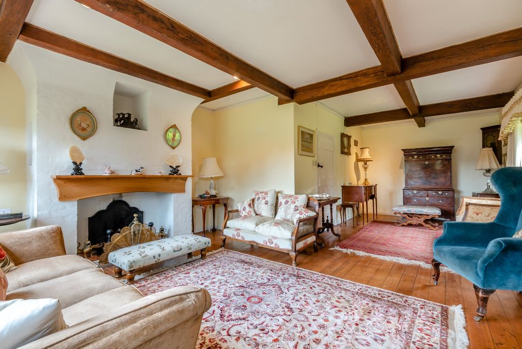 Holt End Lane, Bentworth, Alton, Hampshire GU34, 5 bed detached house ...