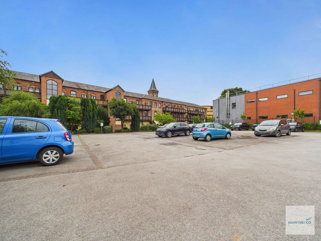 The Babington, Leen Court, Leen Gate NG7, 2 bed flat for sale, £125,000 ...
