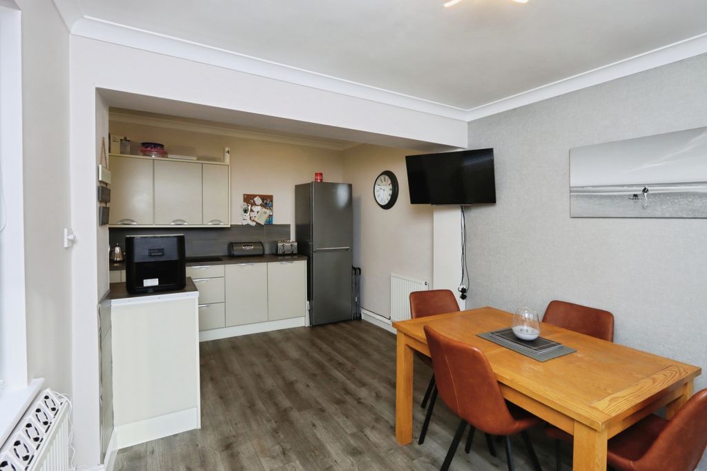 Kew Crescent, Sheffield S12, 3 bed semi-detached house for sale, £235,000 | PrimeLocation