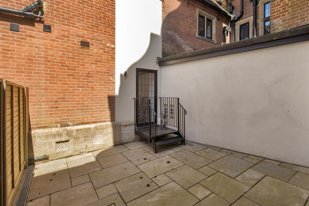Plot 2, High Hilden House, Hildenborough TN10, New home, 3 bed terraced ...
