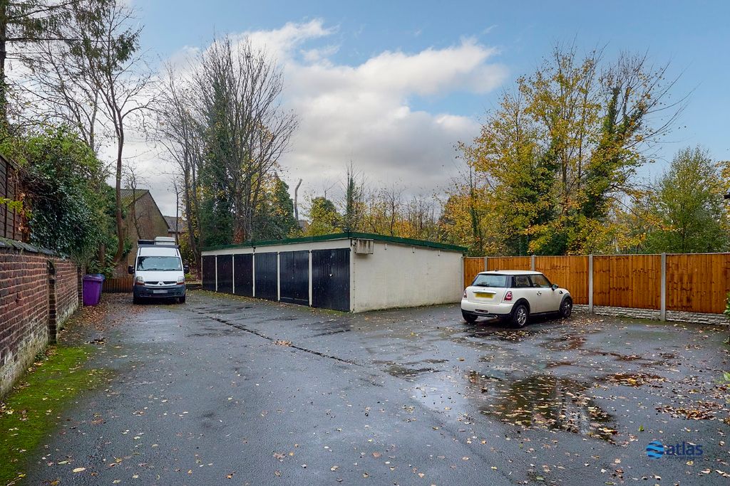 Livingston Drive North, Aigburth L17, 2 bed flat for sale, £260,000 ...