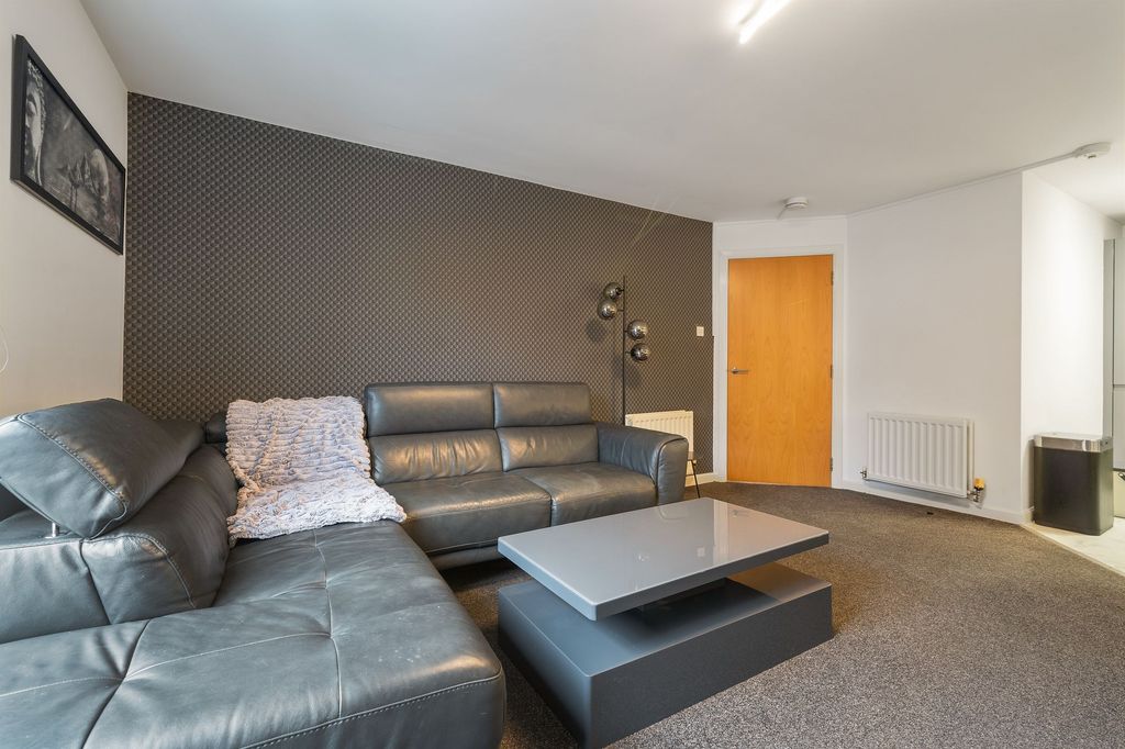 Alexandra Gate, Glasgow G31, 2 bed flat for sale, £168,000 | PrimeLocation