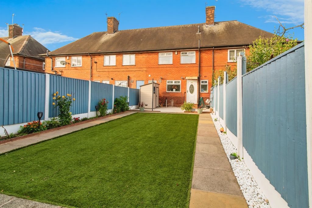 Aspley Lane, Nottingham NG8, 3 bed terraced house for sale, £200,000 ...