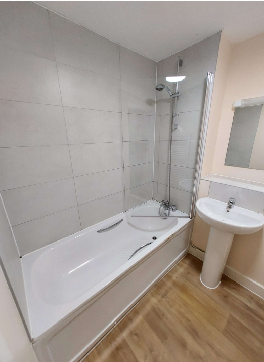 Harvey Street, Eastleigh SO50, 2 bed flat to rent, £1,200 pcm ...