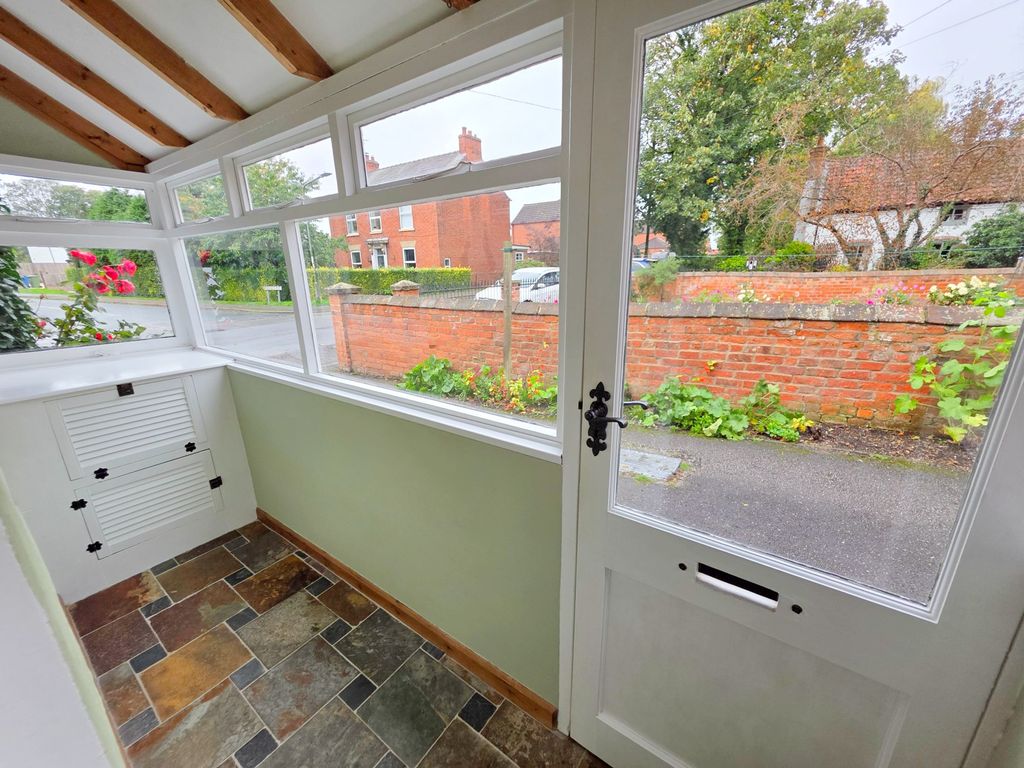 North Moor Road, Walkeringham DN10, 1 bed end terrace house for sale, £ ...