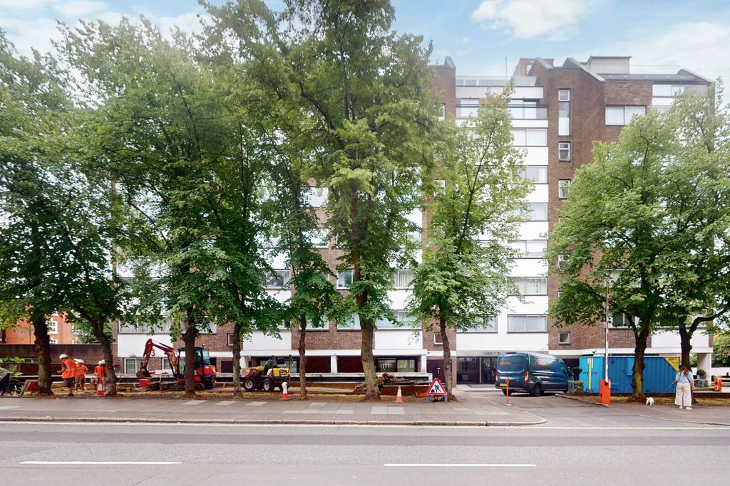 Hamilton House, 1 Hall Road, London NW8, 5 bed flat for sale ...