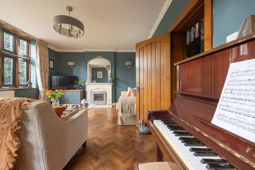 Old Town, Eastbourne BN20, 5 bed detached house for sale, £925,000 ...