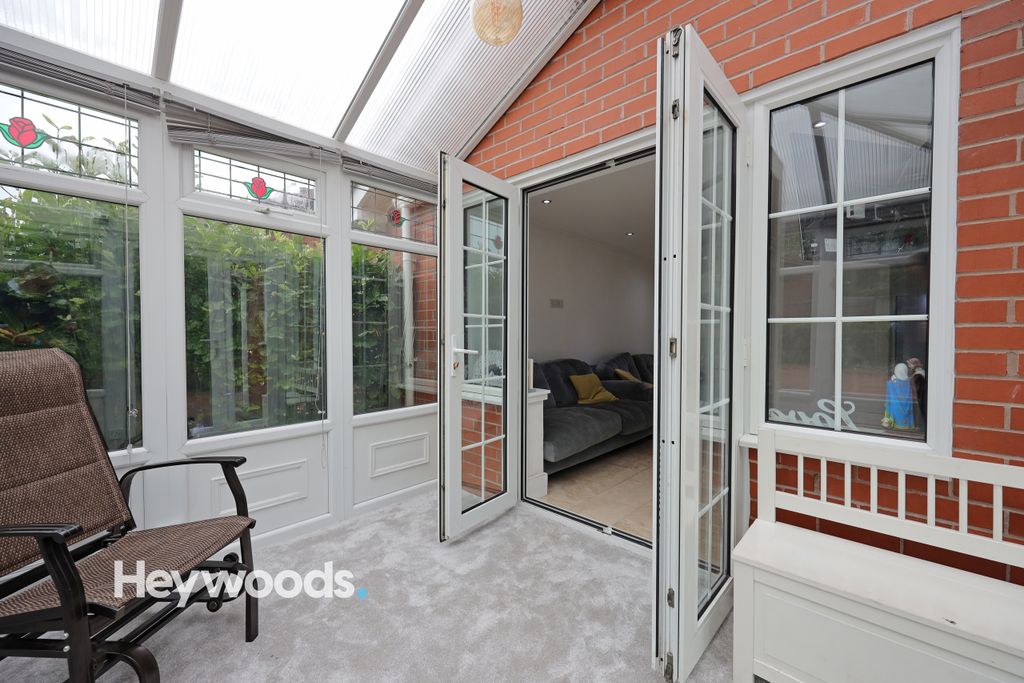 Austwick Grove, Trent Vale, Stoke-On-Trent, Staffordshire ST4, 3 bed ...