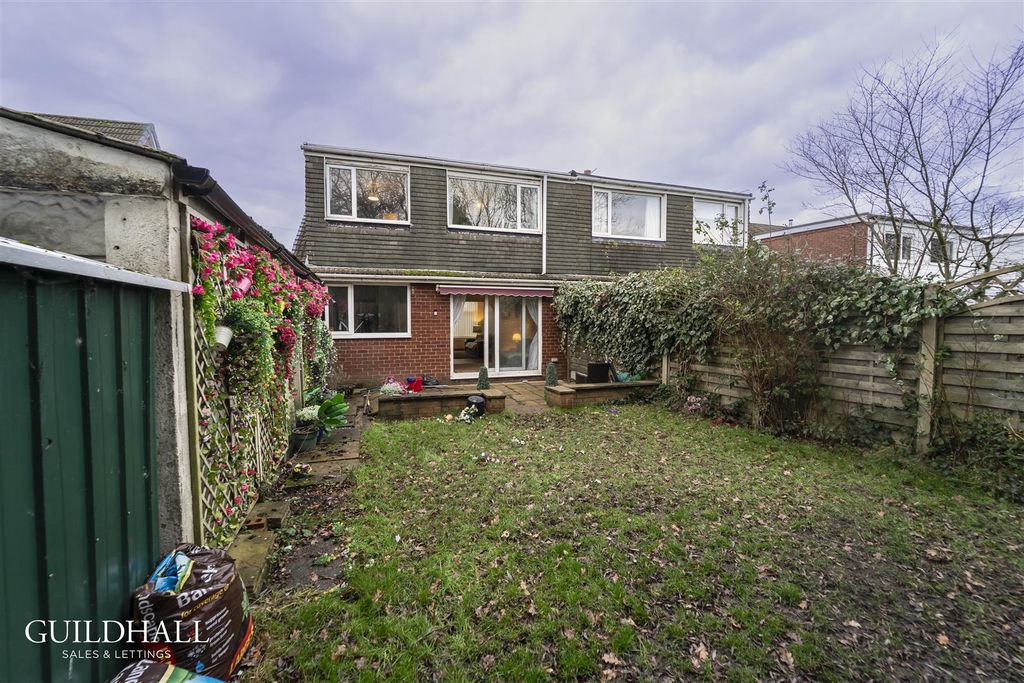 Hayfield Avenue, Hoghton, Preston PR5, 4 bed semi-detached bungalow for ...