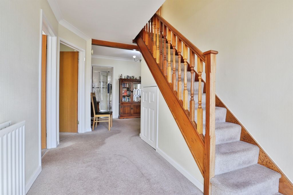 Christchurch Road, West Parley, Ferndown BH22, 5 bed detached house for ...