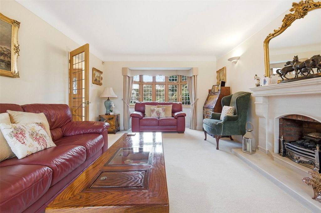 Plymtree, Thorpe Bay, Essex SS1, 4 bed detached house for sale, £ ...