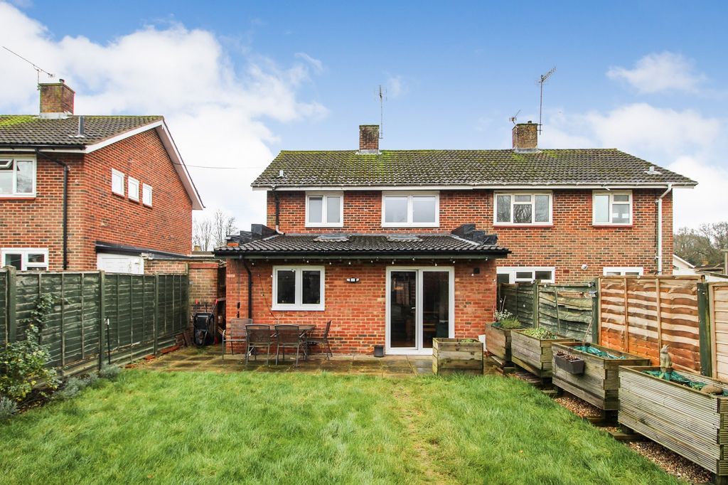 Maiden Lane, Crawley, West Sussex. RH11, 3 bed semi-detached house for ...