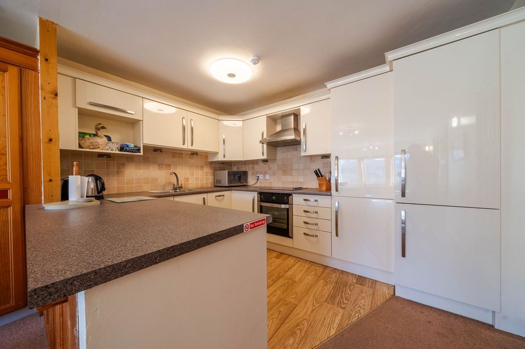 16 The Lakelands, Lower Gale, Ambleside LA22, 1 bed flat for sale, £ ...