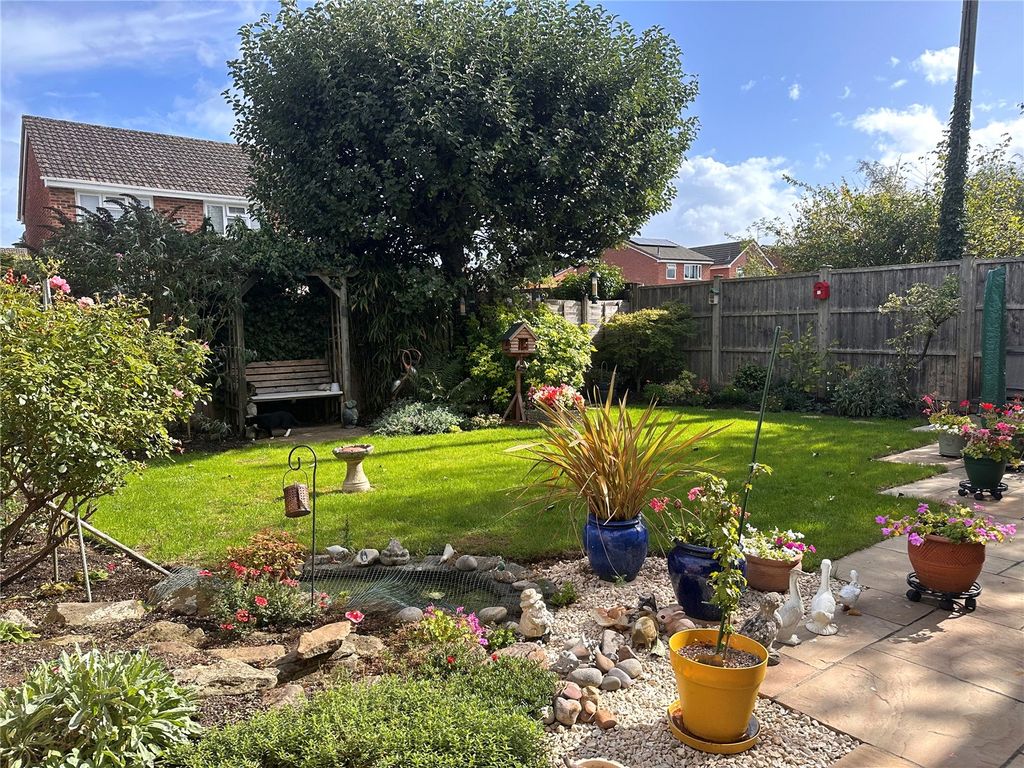 Sellars Road, Hardwicke, Gloucester, Gloucestershire GL2, 4 bed ...