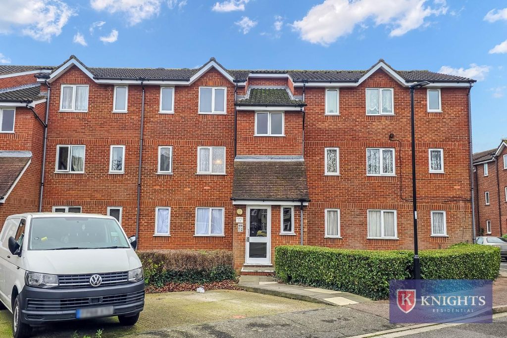 Linnet Close, London N9, 1 bed flat for sale, £195,000 | PrimeLocation