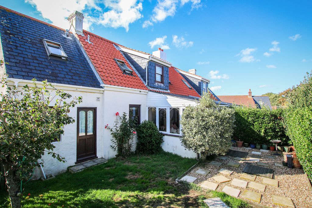 15, Rue De La Hougue, St Saviour's, Guernsey GY7, 3 bed property for ...