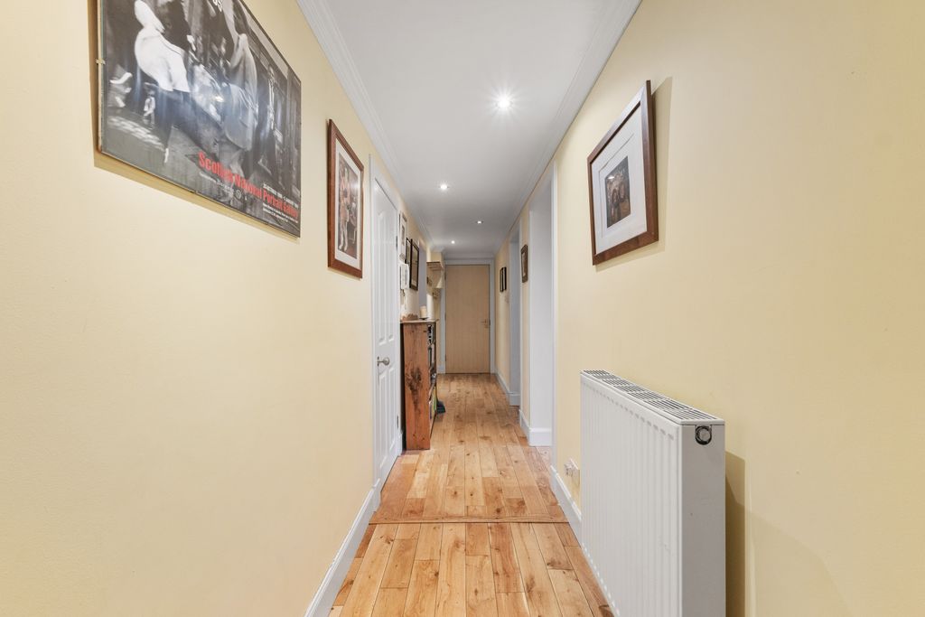 90A Craighouse Gardens, Morningside, Edinburgh EH10, 3 bed flat for ...
