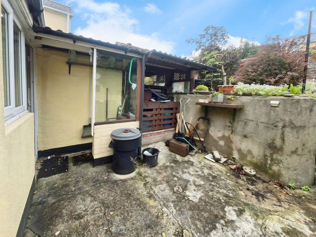 Surgery Road, Blaina, Abertillery NP13, 3 bed semi-detached house for ...