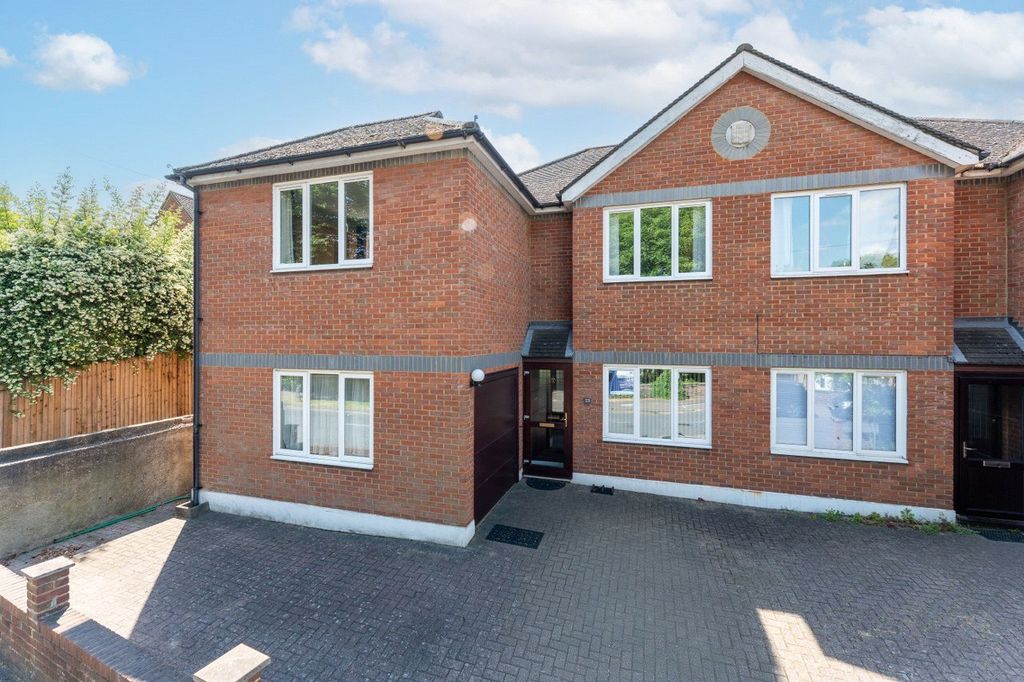 Gander Green Lane, Sutton SM1, 4 bed semi-detached house for sale, £ ...