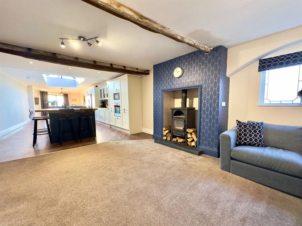 Spring House Farm, Calow, Chesterfield S44, 6 bed detached house for ...