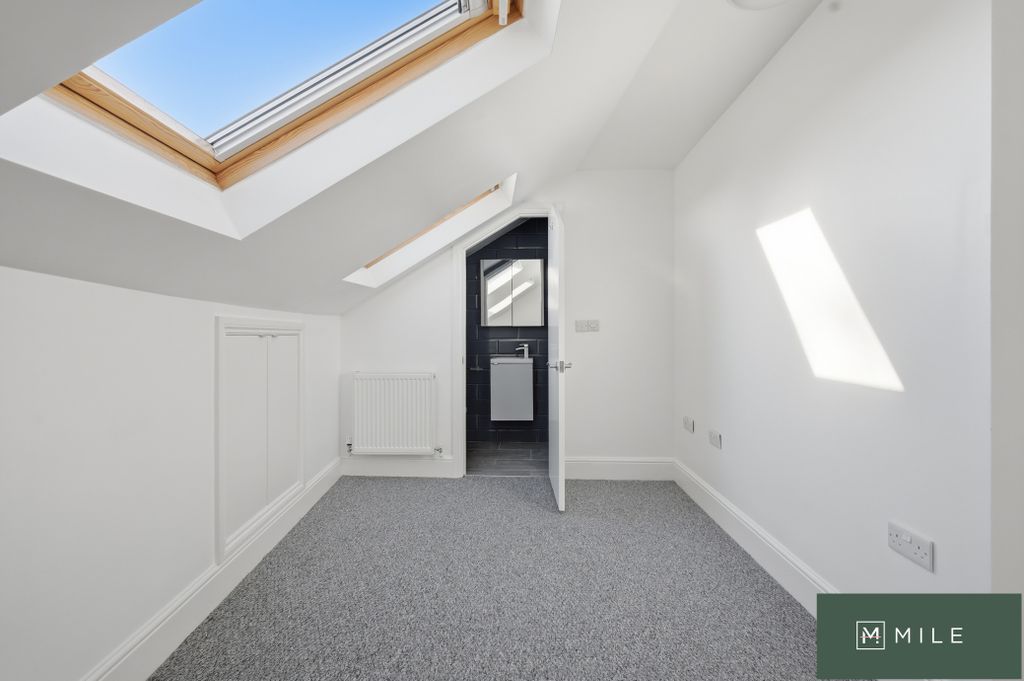 Nightingale Road, London NW10, 5 bed terraced house for sale, £ ...