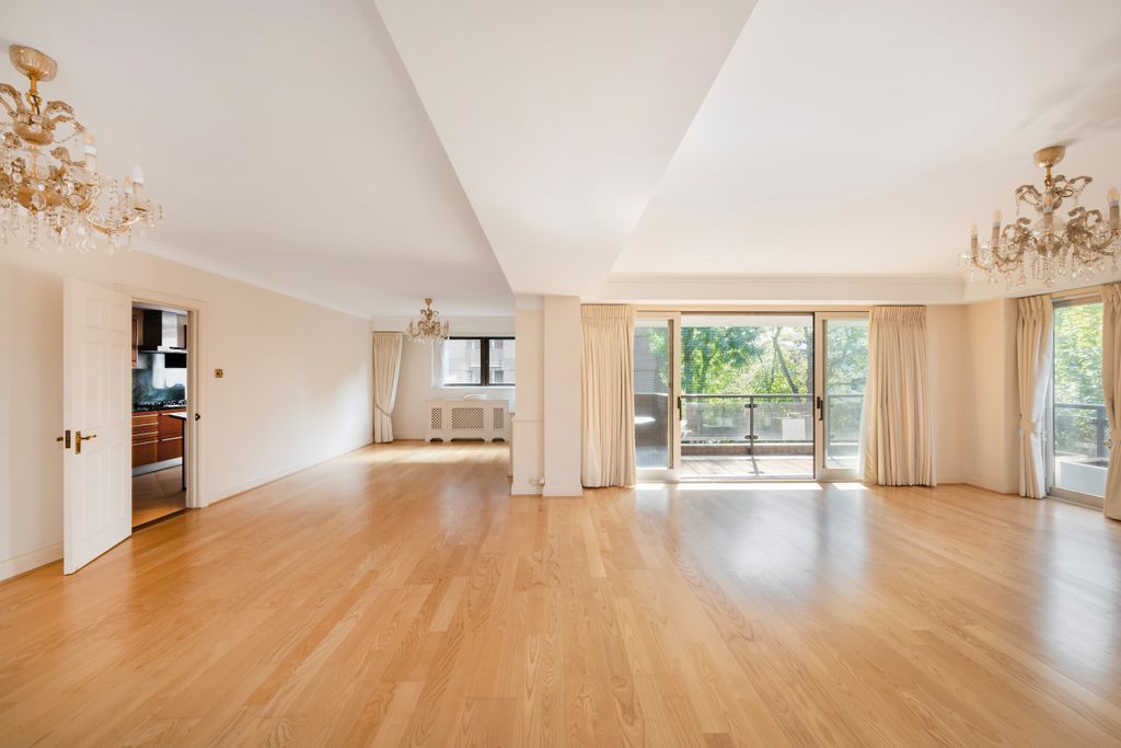 Prince Regent Court, St John's Wood, London, United Kingdom NW8, 4 bed ...