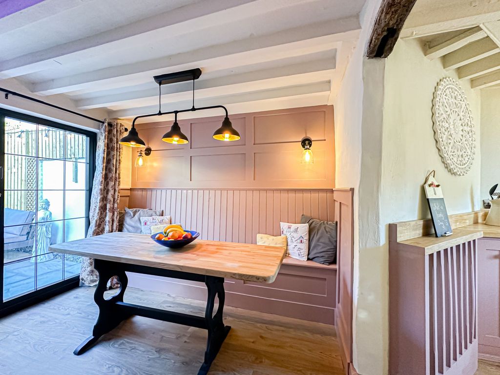 The Village, Burton CH64, 3 bed detached house for sale, £650,000 ...