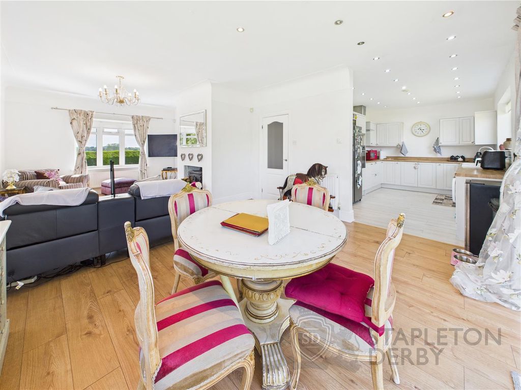 Spa Lane, Lathom, Ormskirk L40, 3 bed detached bungalow for sale, £ ...