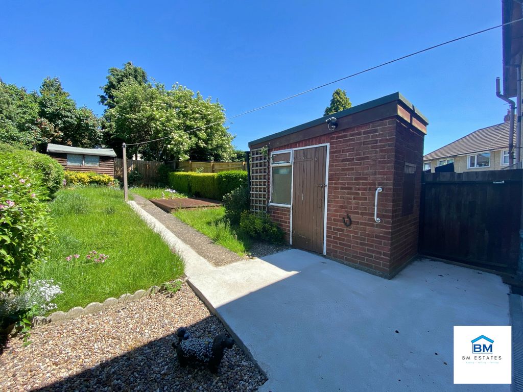 Netherhall Road, Leicester LE5, 3 bed terraced house to rent, £1,200 ...