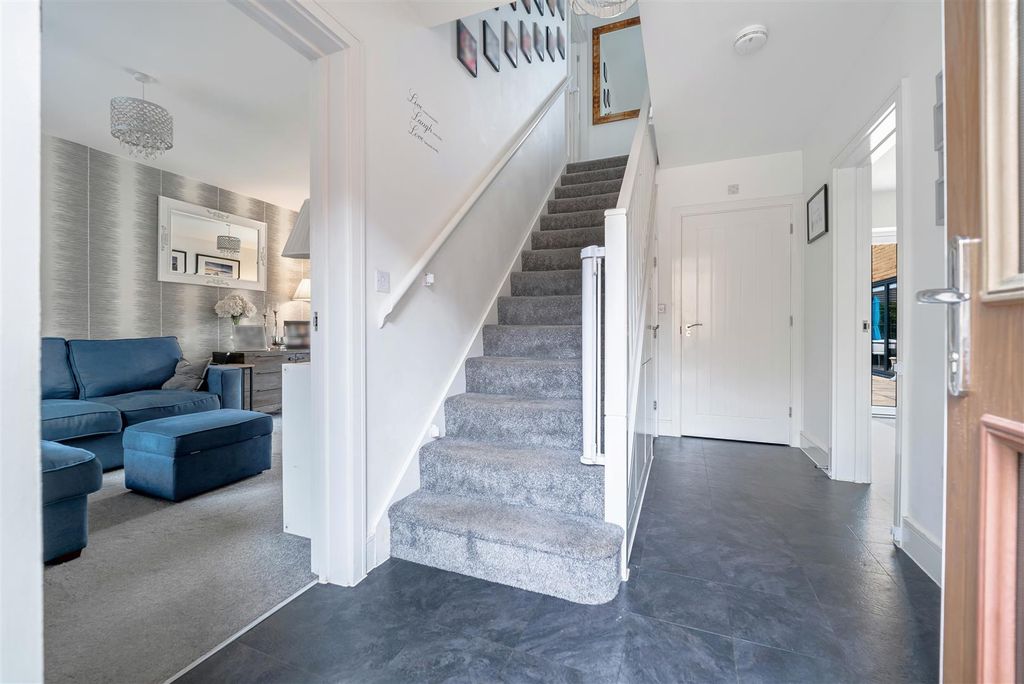 Ormrod Grove, Locking, Weston-Super-Mare BS24, 3 bed detached house for ...