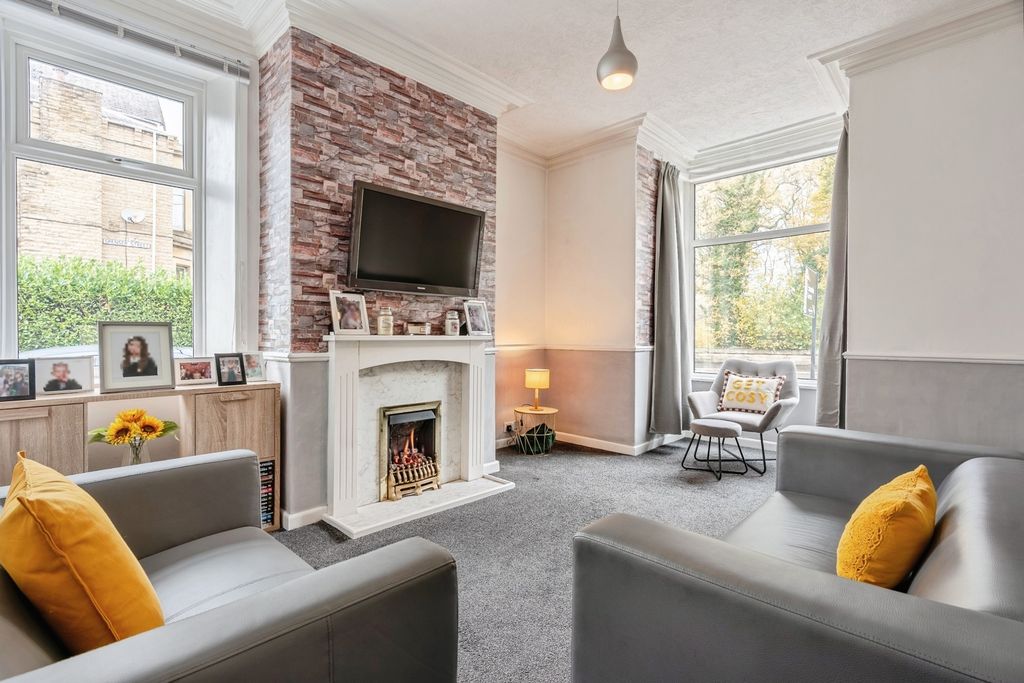 Burnley Road, Padiham, Burnley, Lancashire BB12, 3 bed end terrace ...